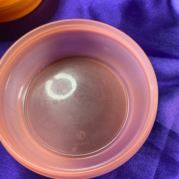 Tupperware | Kitchen | Tupperware Bowls Interlocking Snap Together Seal ...